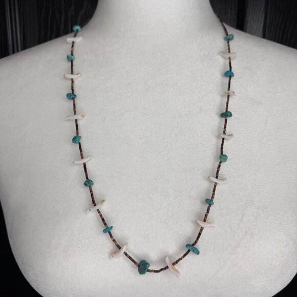 unbranded | Jewelry | Vintage Zuni Indian Fetish White Bird Birds ...